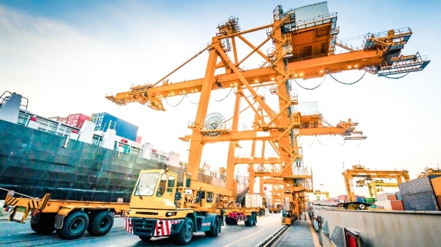 Network Designs for Connected Ports and Terminals - Cisco